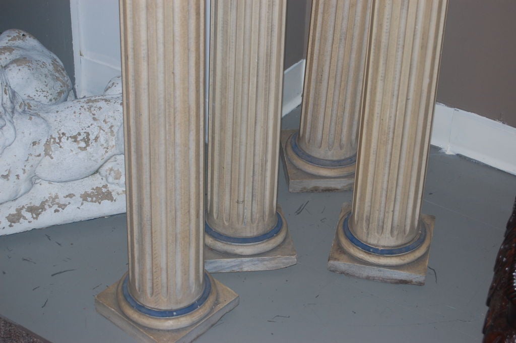 Set of 4 Carved wood columns For Sale at 1stDibs