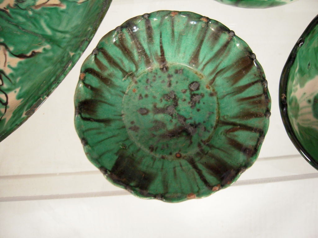 COLLECTION OF STRIKING VINTAGE MEXICAN GREEN POTTERY, c. 1940s at ...