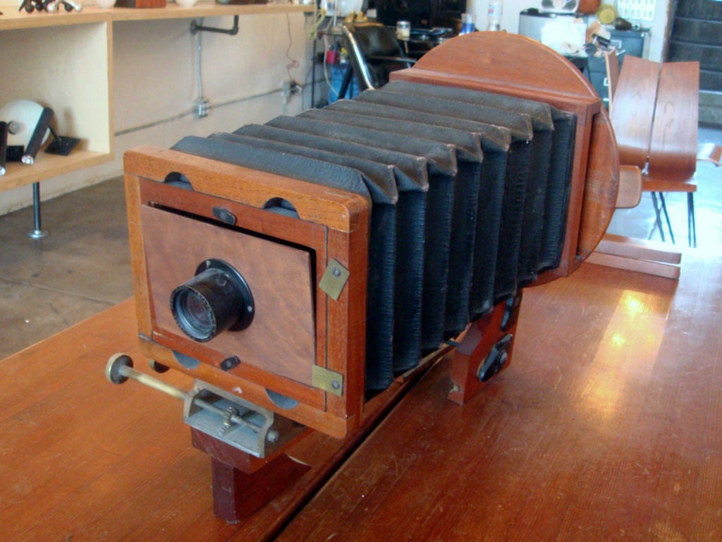 Antique Wood Camera at 1stDibs
