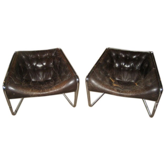 Pair of Vintage Leather Boxer Chairs at 1stDibs