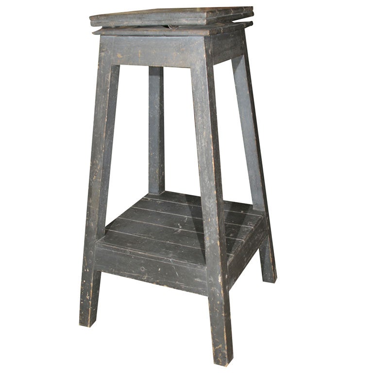 Rotating Sculpture Stand at 1stDibs | sculpture rotating stand ...