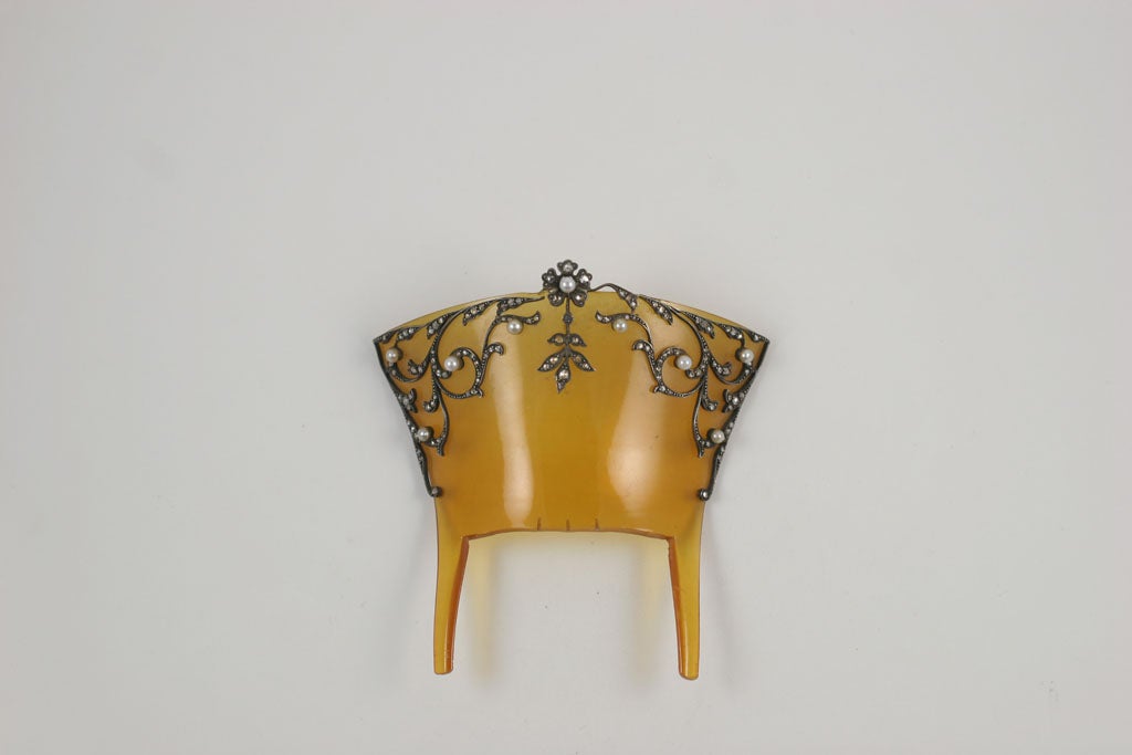Amber Hair Comb For Sale at 1stDibs