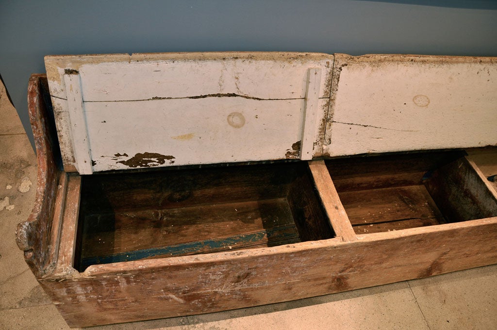 EARLY AMERICAN BENCH WITH STORAGE at 1stDibs