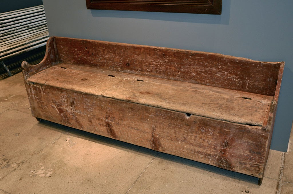 EARLY AMERICAN BENCH WITH STORAGE at 1stDibs