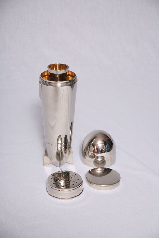 Zeppelin Cocktail Shaker c. 1930's at 1stDibs | zeppelin cocktail ...