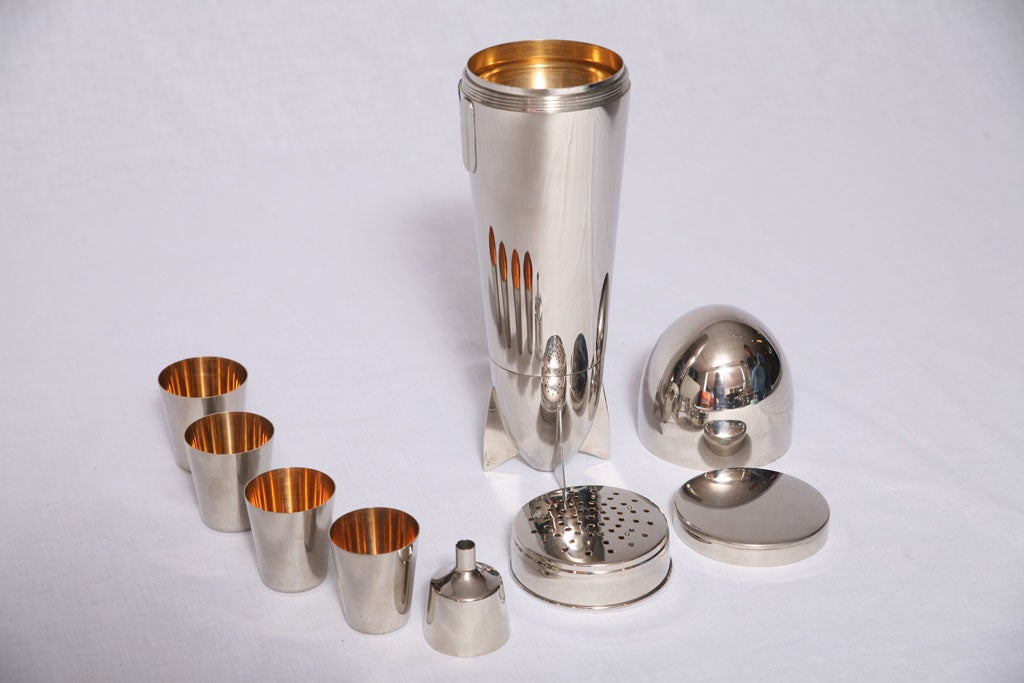 Zeppelin Cocktail Shaker c. 1930's at 1stDibs | zeppelin cocktail ...
