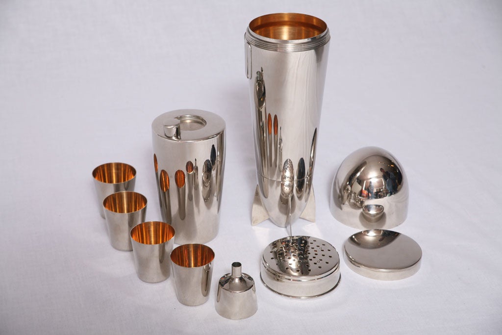 Zeppelin Cocktail Shaker c. 1930's at 1stDibs | zeppelin cocktail ...