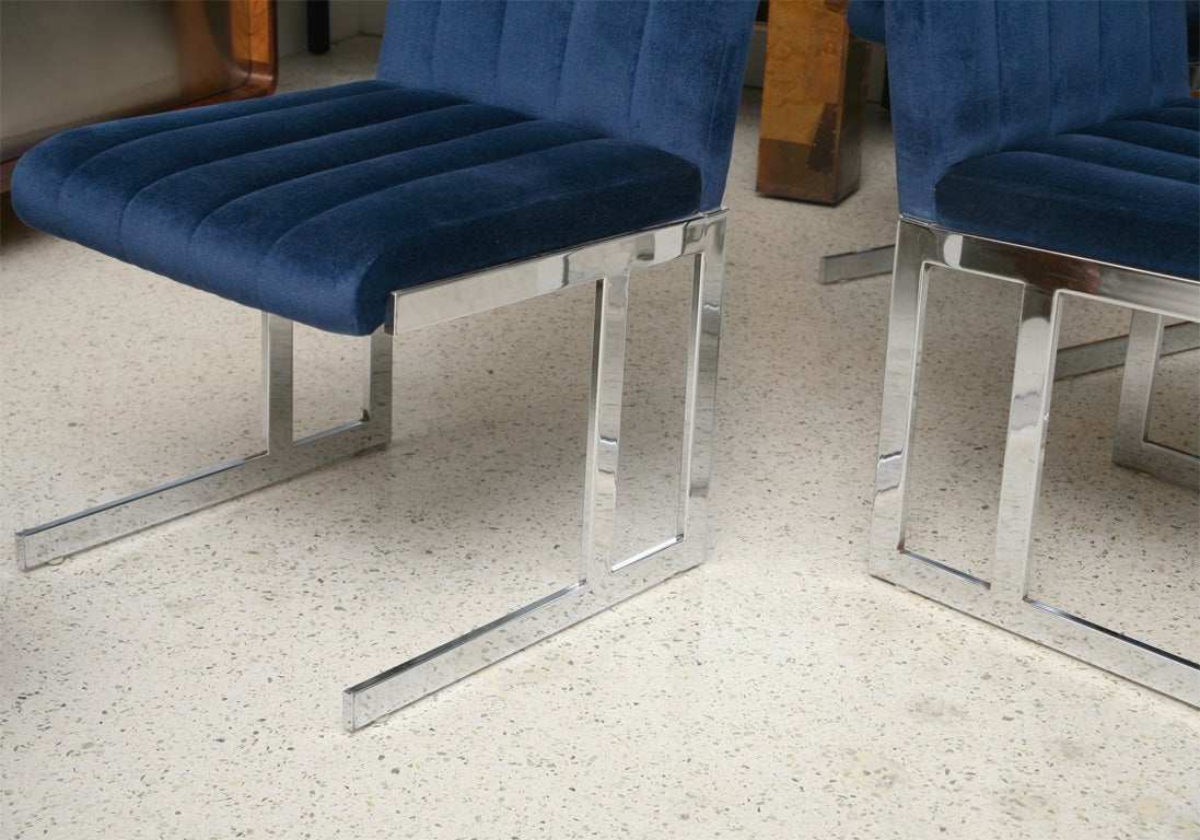 Four Mid Century Modern Polished Chrome Dining Chairs For Sale at 1stDibs