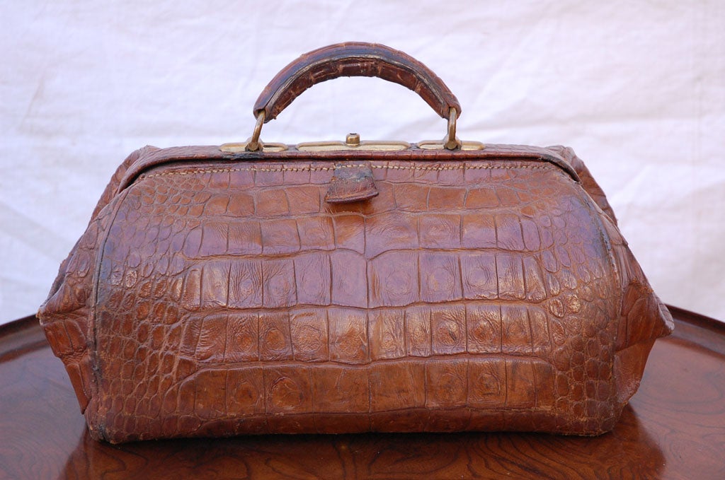 Vintage Crocodile Doctor's Bag/Purse at 1stDibs | doctor bag purse ...