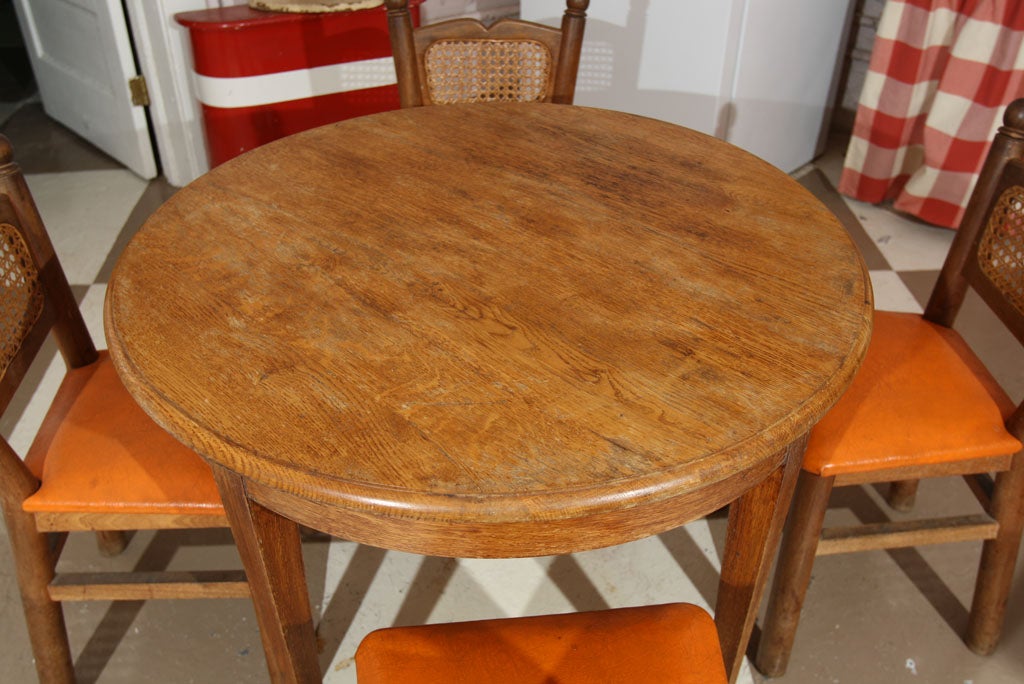 French "Goldilocks" Table and Chairs at 1stDibs | goldilocks desk