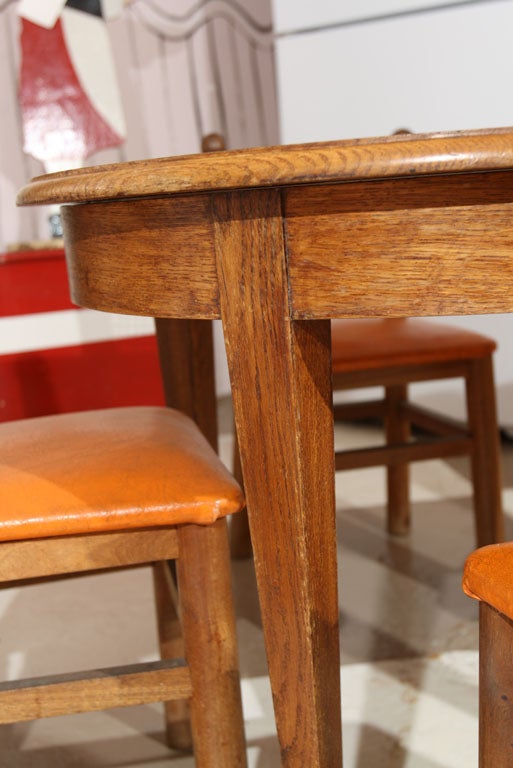 French "Goldilocks" Table and Chairs at 1stDibs | goldilocks desk