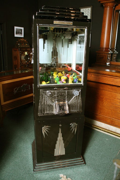 1936 Buckley Chicago Deluxe Crane Arcade Machine For Sale at 1stDibs ...