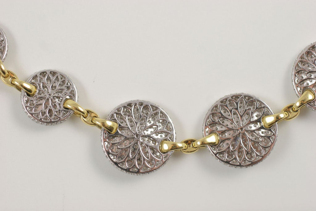 Diamond Disc Necklace For Sale at 1stDibs
