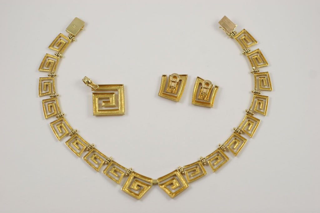 18kt Yellow Gold Greek Key Necklace Suite at 1stDibs