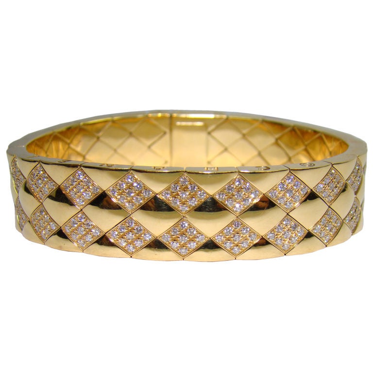 Chanel 18 Karat Yellow Gold and Diamond Bracelet at 1stDibs