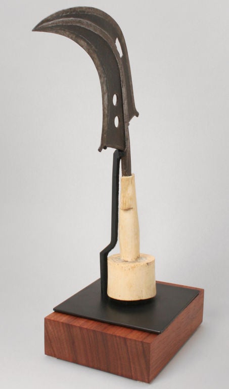 African Mangbetu Prestige Knife at 1stDibs