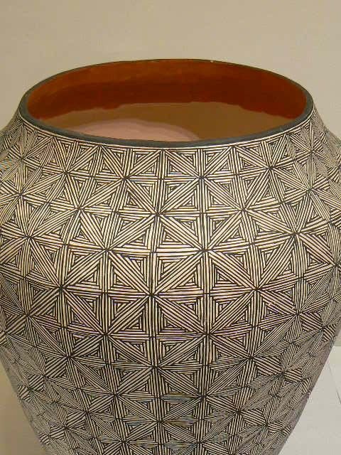 Large Acoma Pot by American Indian Artist Dorothy Torivio at 1stDibs