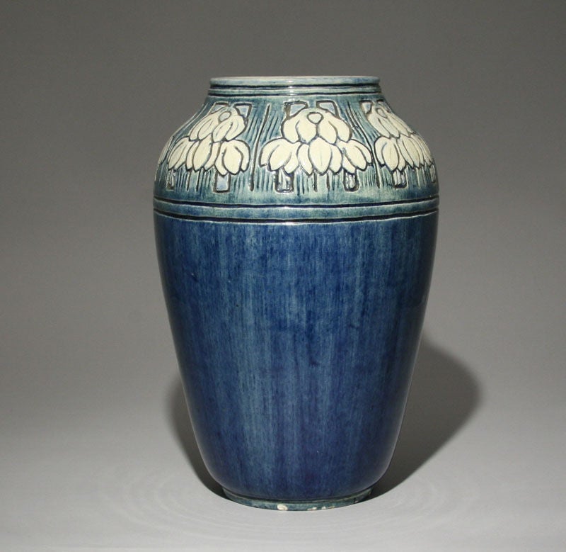 Newcomb Pottery Vase at 1stDibs