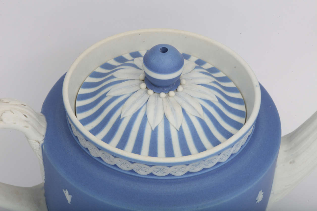 A Rare Wedgwood Jasper Teapot For Sale at 1stDibs