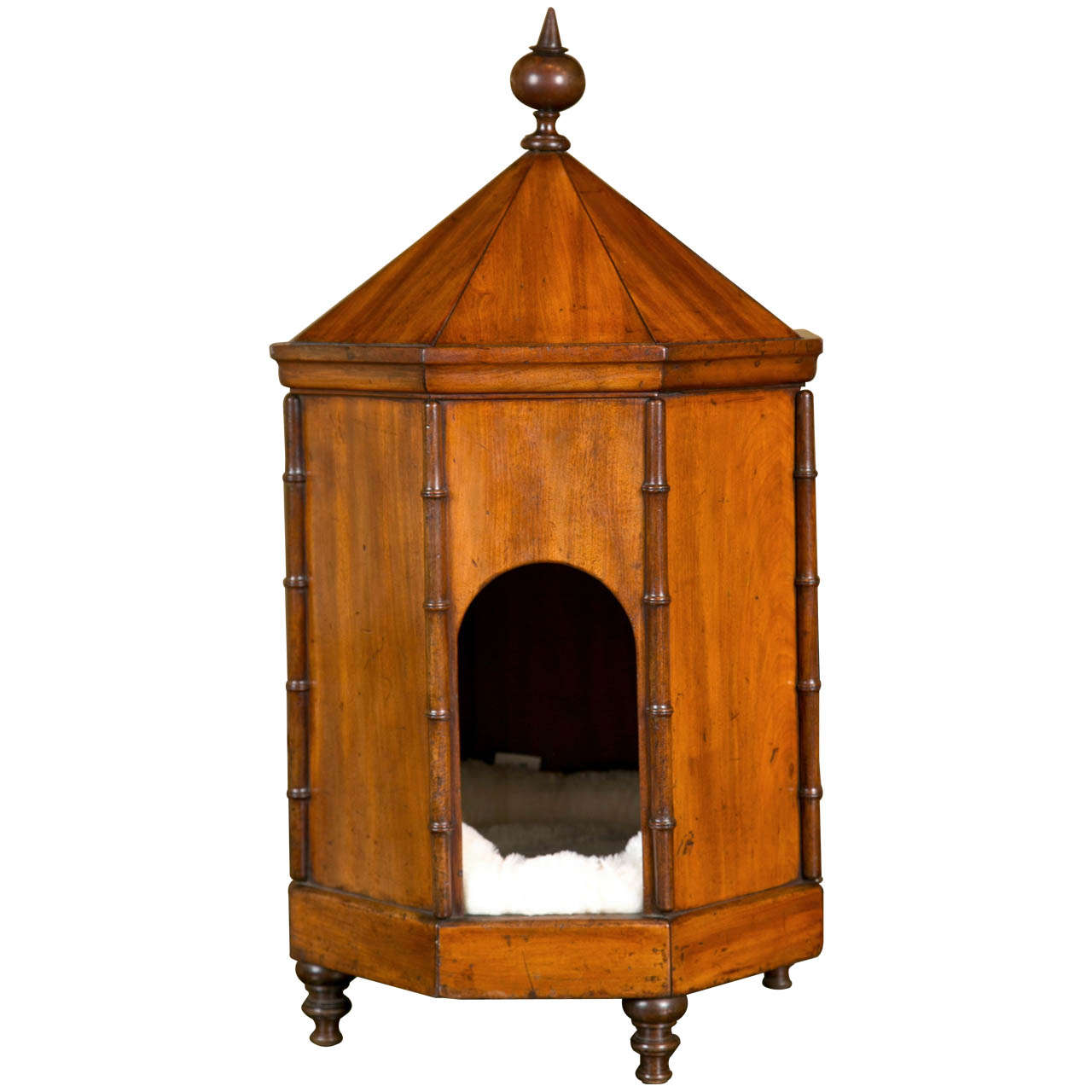 English Georgian Dog or Cat House at 1stDibs