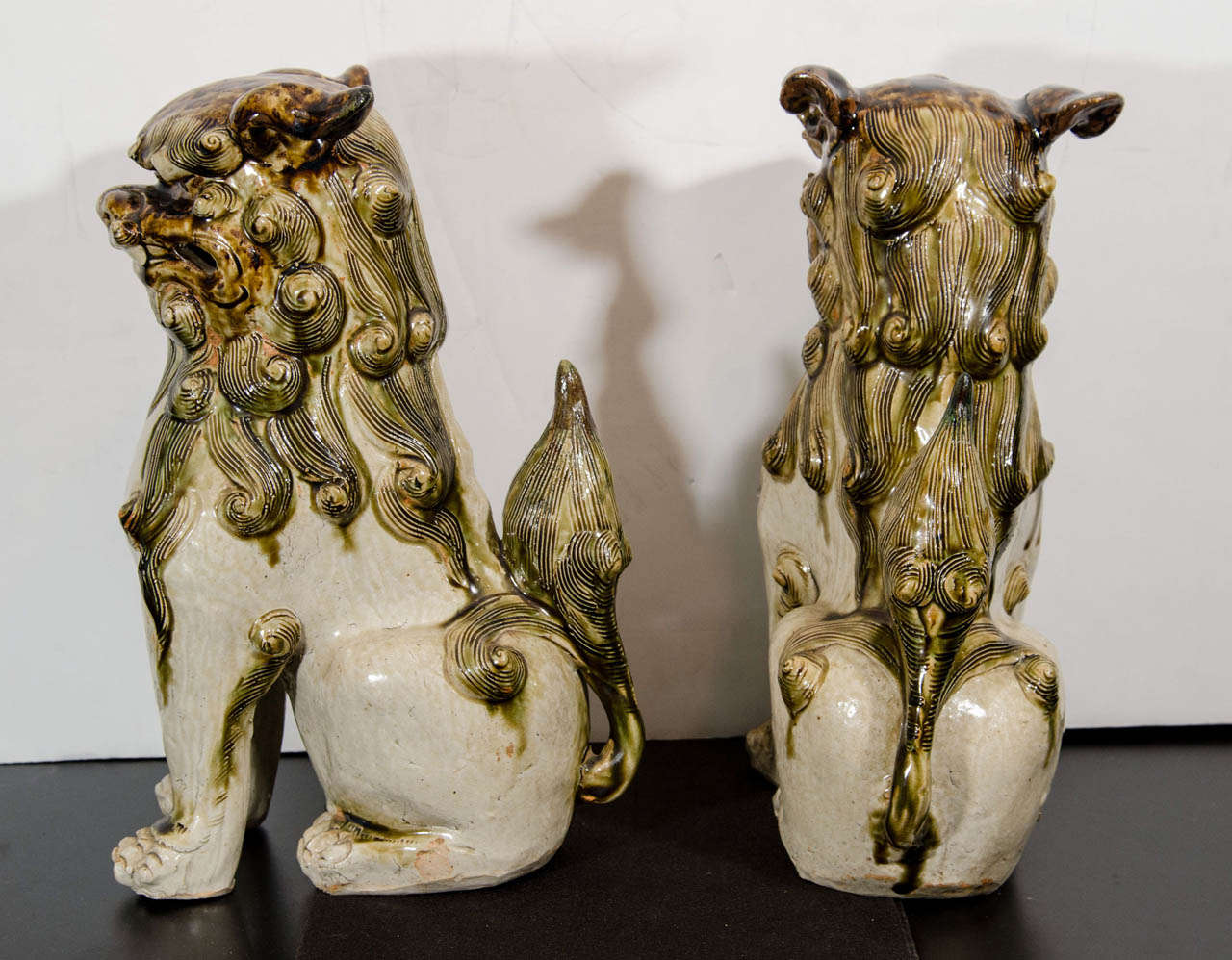 A Pair of Late Edo Period Sculptural Japanese Porcelain Foo Dogs at 1stDibs