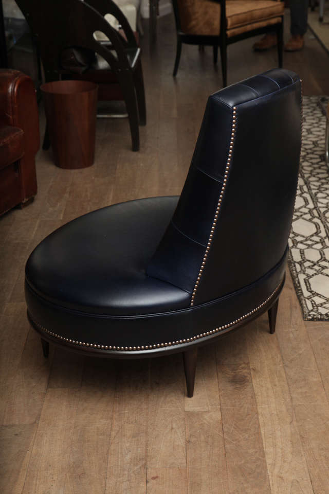 Oval Leather Lounge at 1stDibs