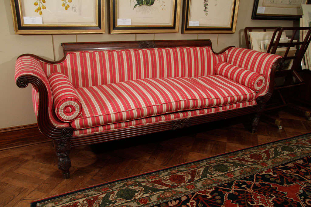 Classical Mahogany Upholstered Settee For Sale at 1stDibs