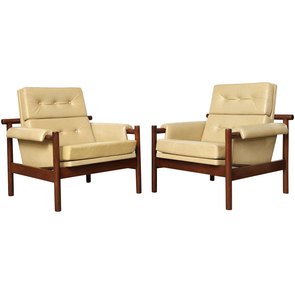 Elegant Chairs by Dujo Cuba at 1stDibs