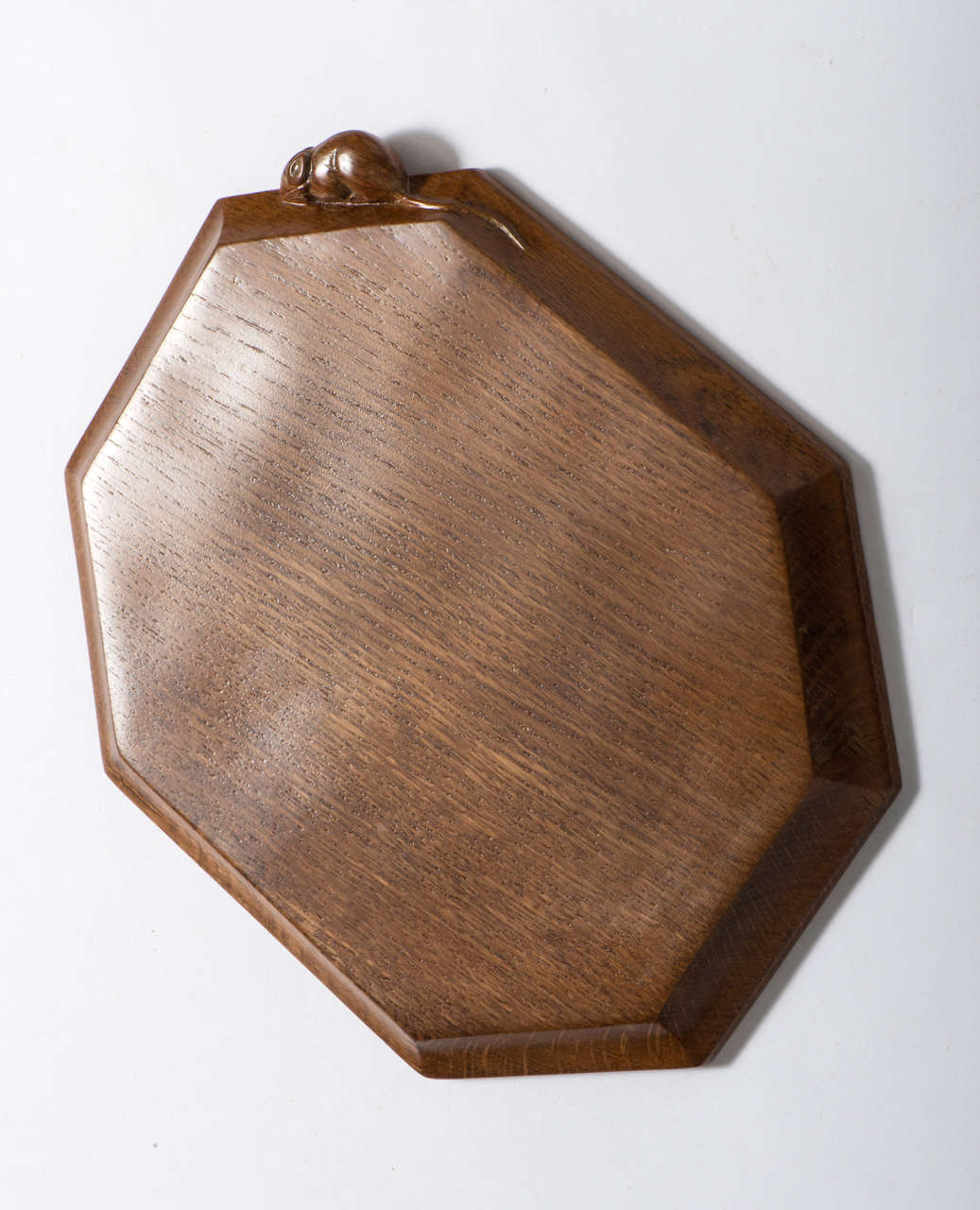 Robert Mouseman Thompson oak chopping board, England circa 1960 For ...