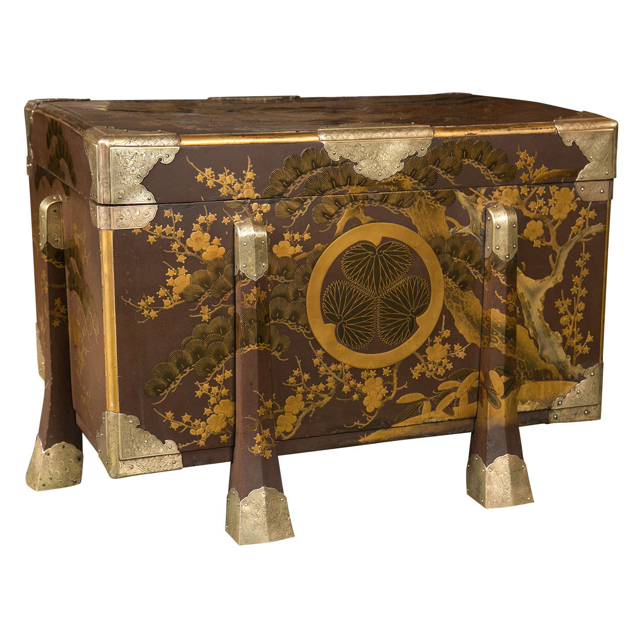 Japanese Lacquered Trunk at 1stDibs
