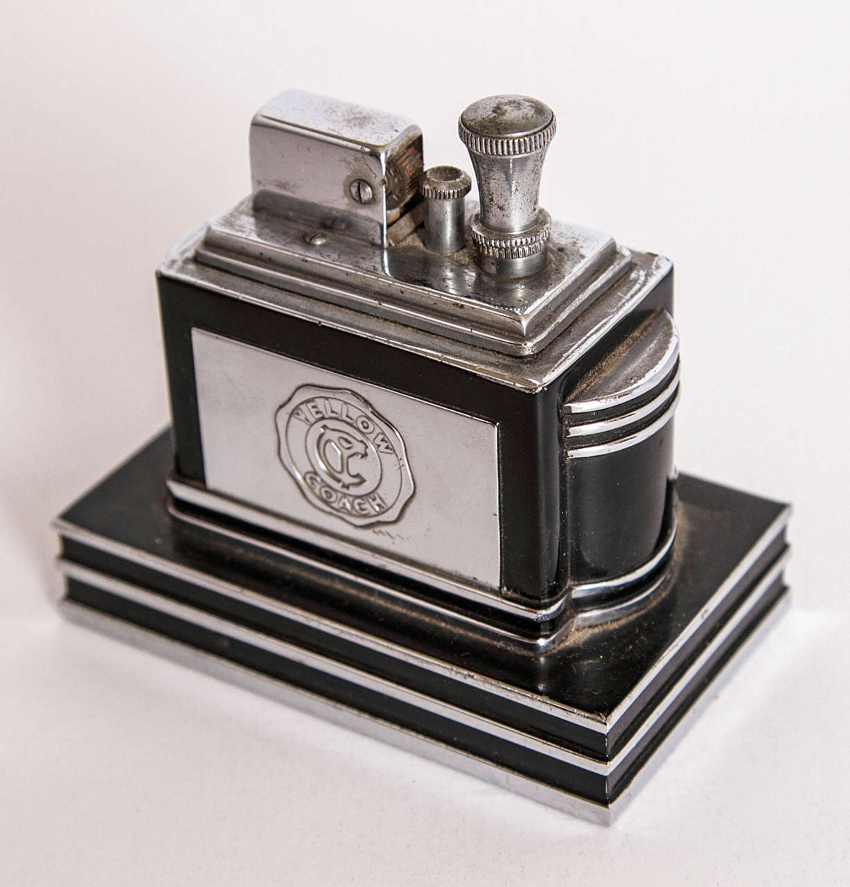 Collection of Ronson Art Deco Smokerama For Sale at 1stDibs