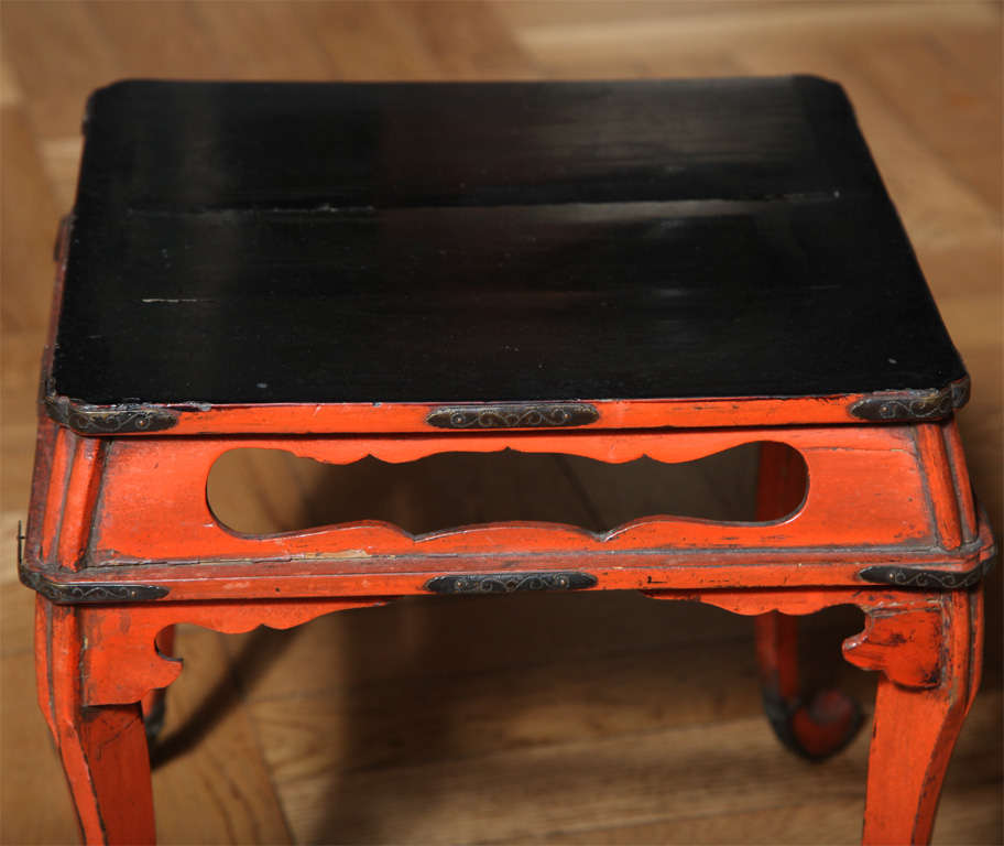 Late 19th/Early 20th Century Japanese Red Lacquer Stand For Sale at 1stDibs