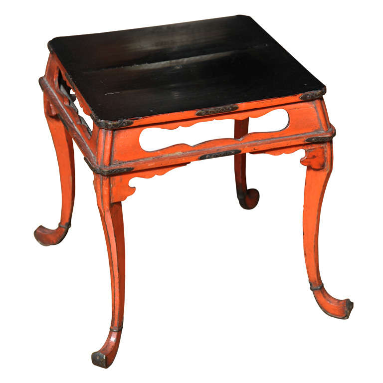Late 19th/Early 20th Century Japanese Red Lacquer Stand For Sale at 1stDibs