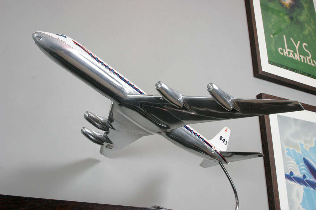 Extremely rare large-scale model of McDonnell-Douglas DC 8 Plane at 1stDibs