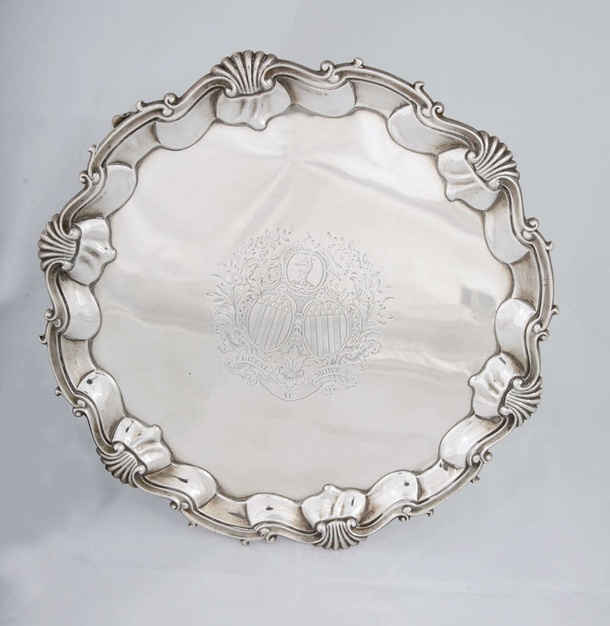 Fine Large Georgian Silver Salver of American Interest For Sale at 1stDibs