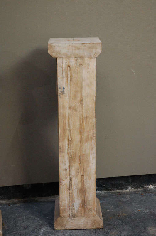 A Pair of Vintage Carved Wood Pillars at 1stDibs