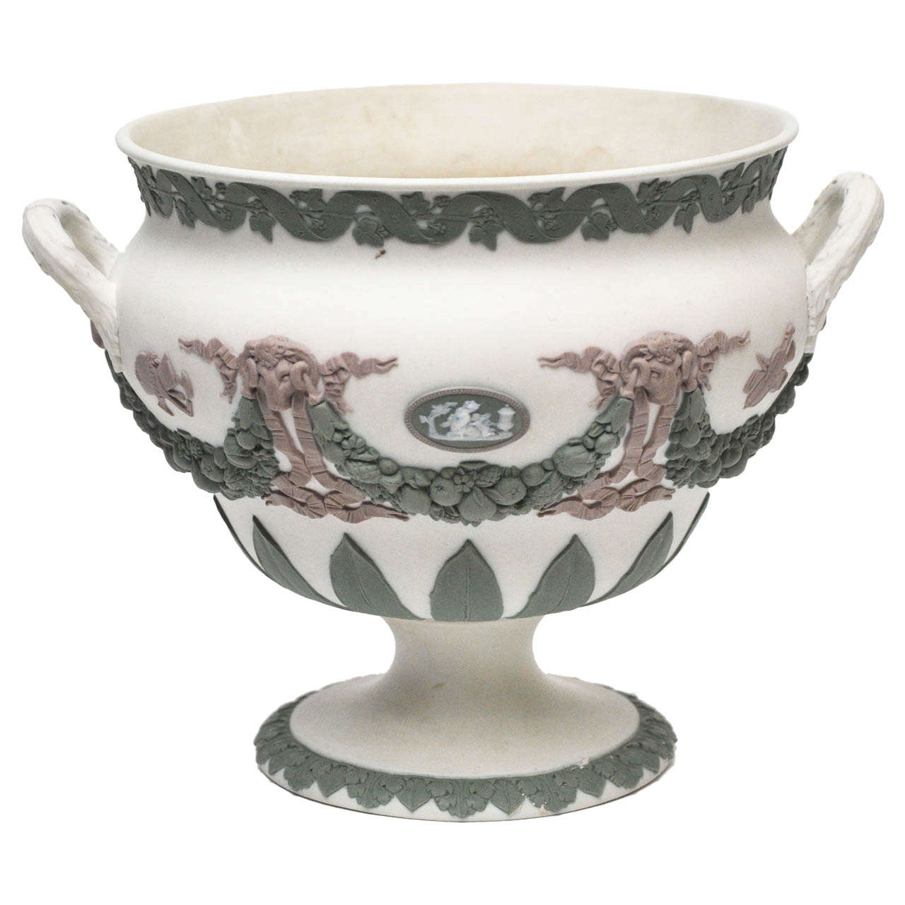 Wedgwood Tri-Color Urn at 1stDibs | wedgwood jasperware rare colours ...