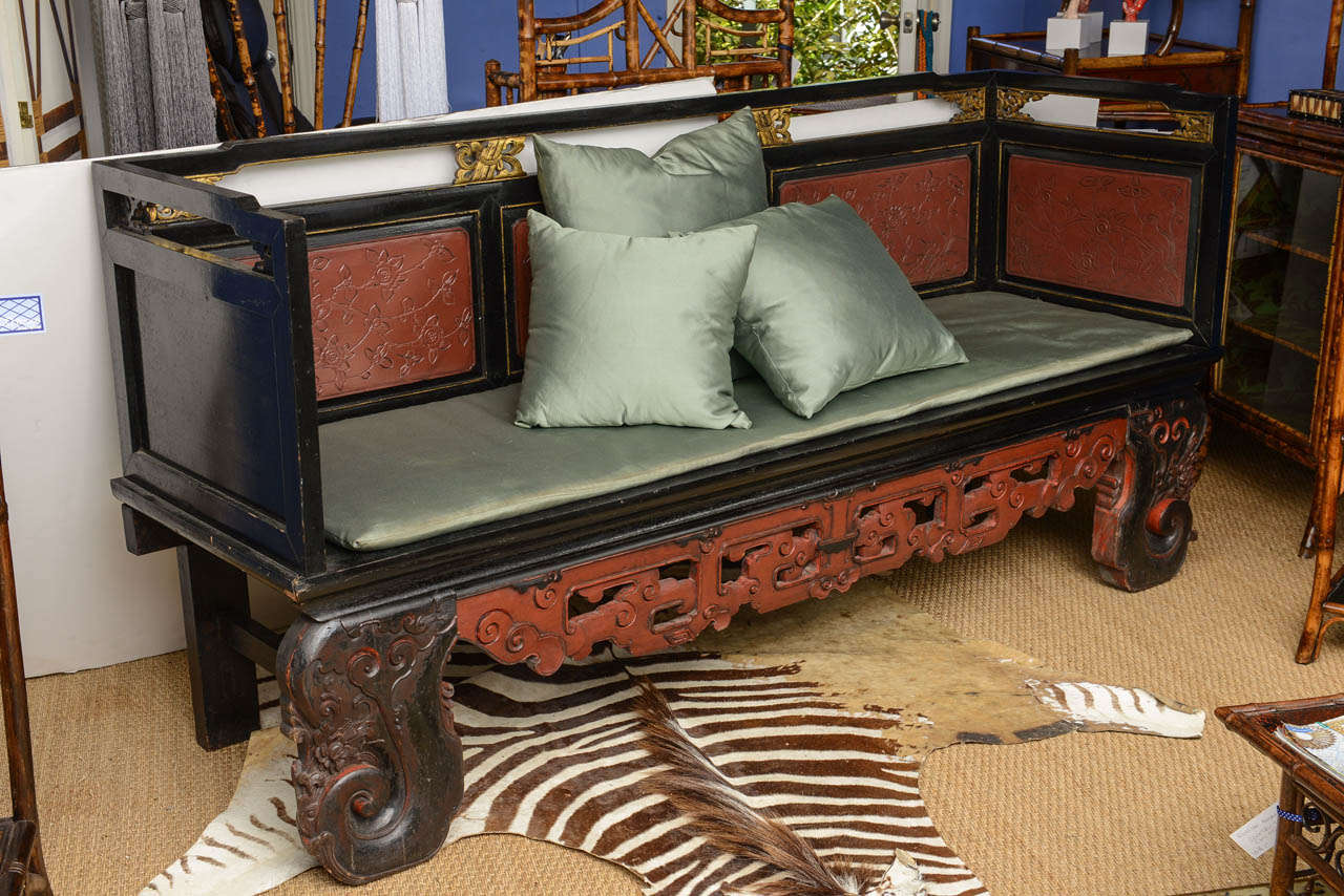 Chinese 19h Century Qing Dynasty Sofa at 1stDibs