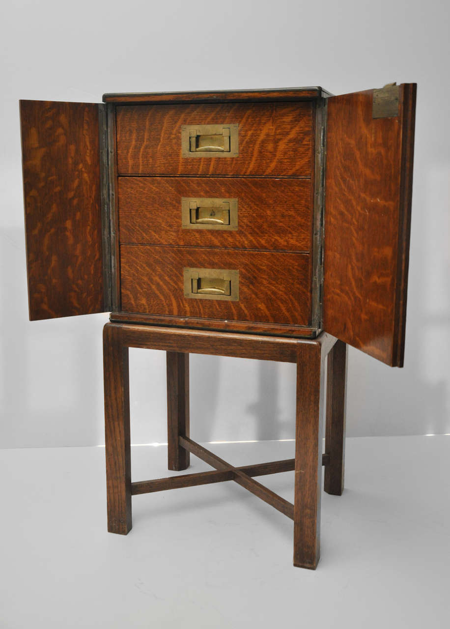 English Pollard Oak Cigar Humidor on Stand, circa 1890 For Sale at 1stDibs