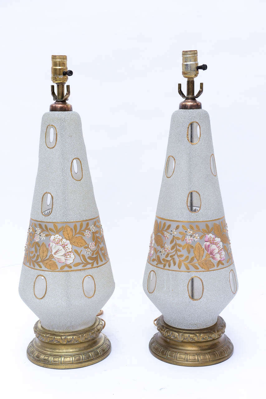 Stunning 1950's Pair of Fenton Coin Dot Frosted Glass Table Lamps For ...
