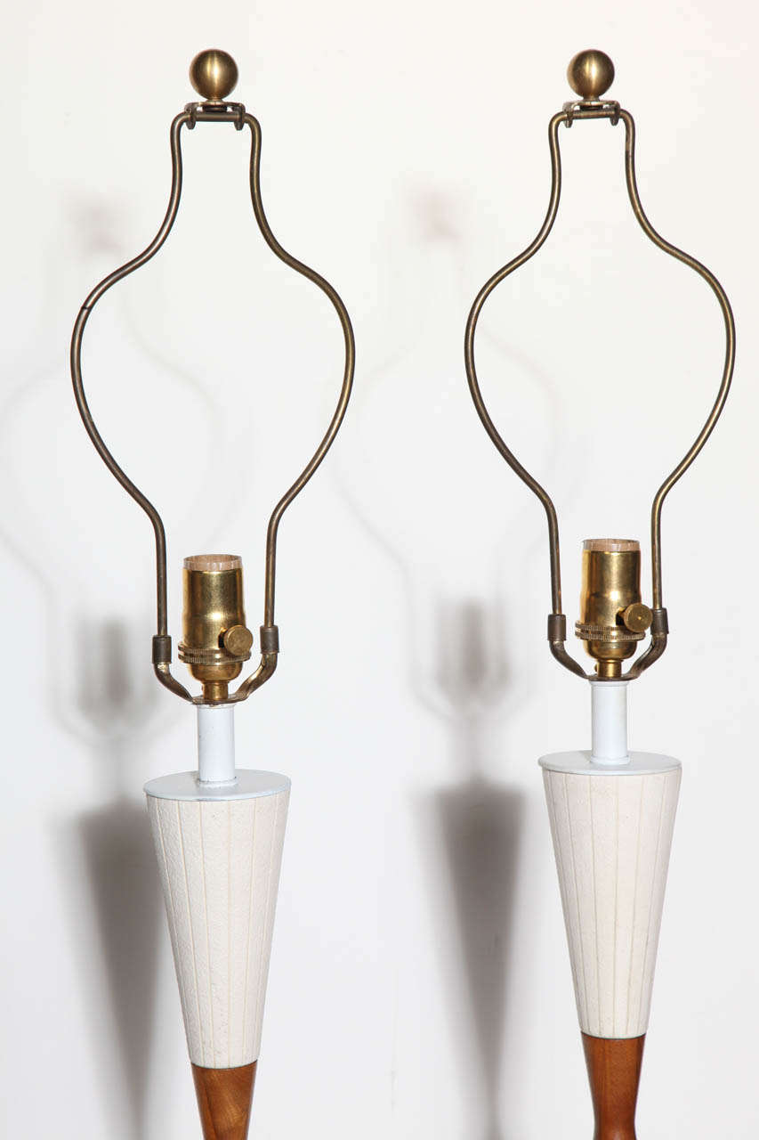 Substantial Pair of White Incised Ceramic "Hourglass" Table Lamps ...