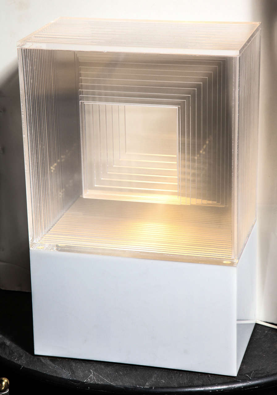 Neal Small White and Clear Lucite Op Art Light Sculpture Table Lamp ...