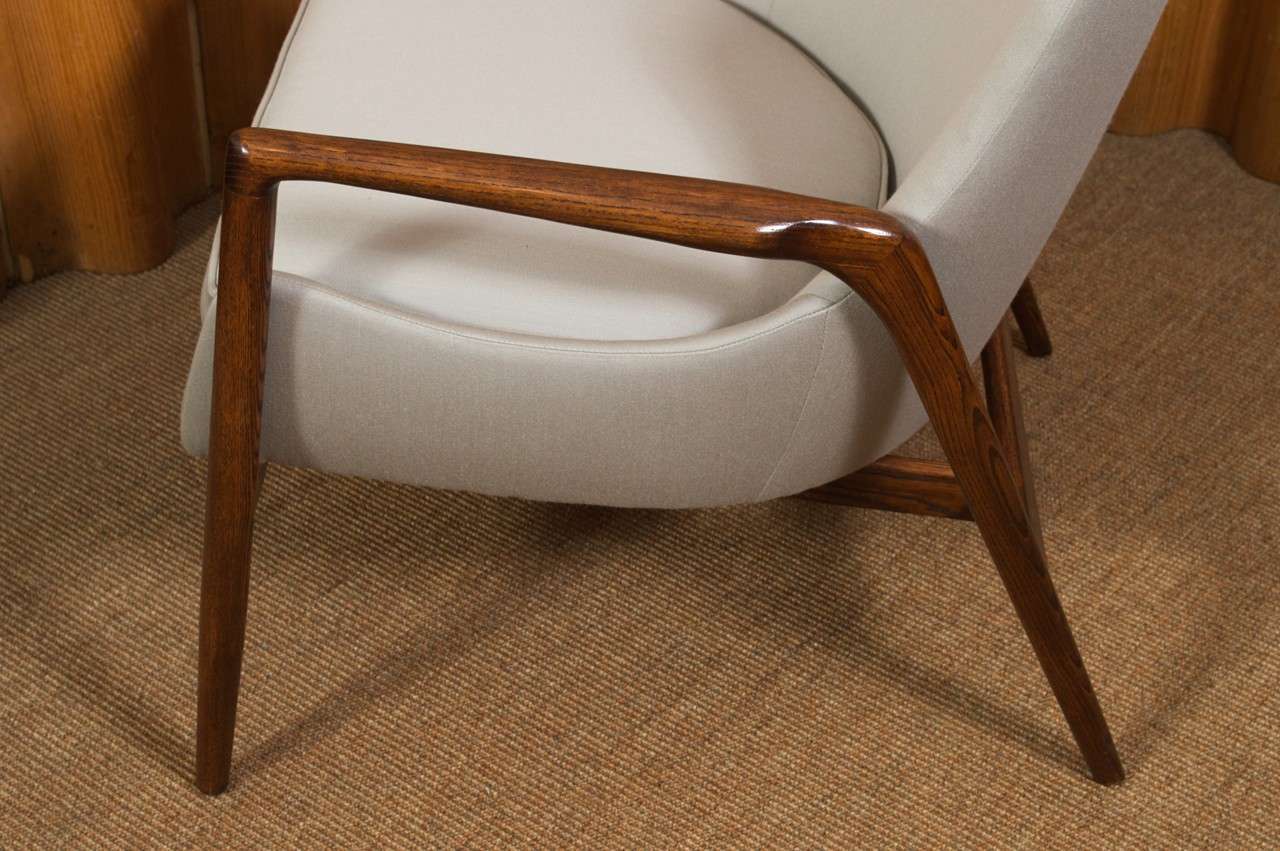Mid-Century Modern Armchair at 1stDibs