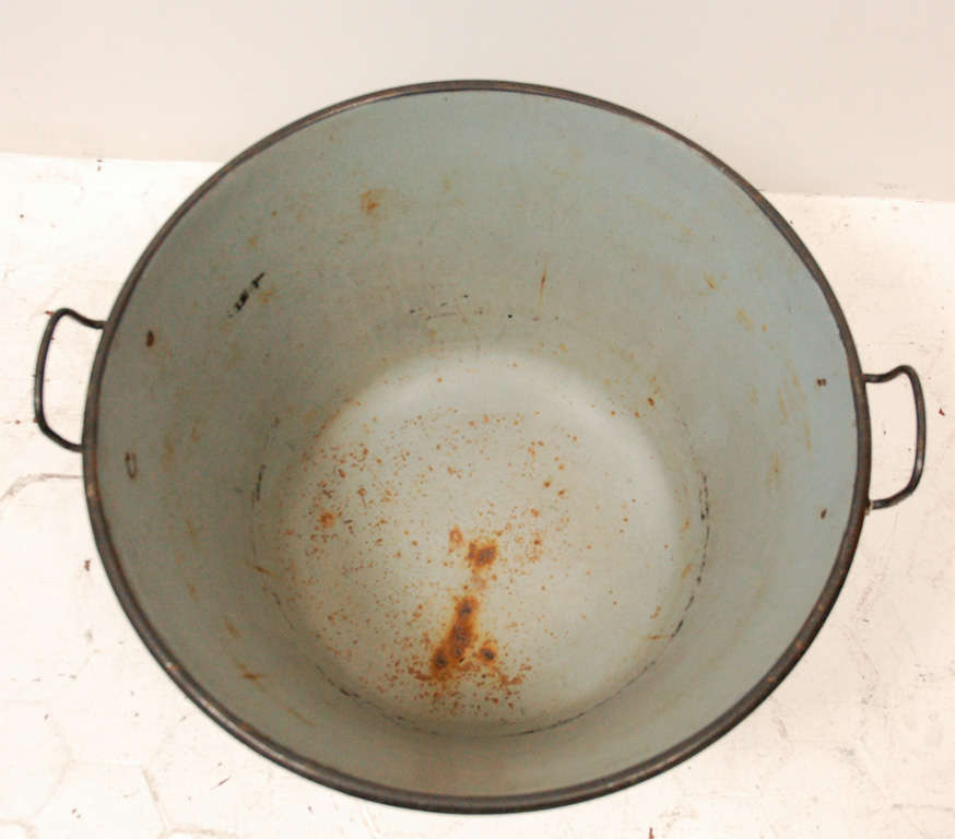 Large Metal Cauldron at 1stDibs
