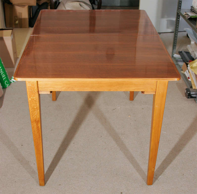 An extending oak dining Table by Gordon Russell of Broadway. at 1stDibs ...