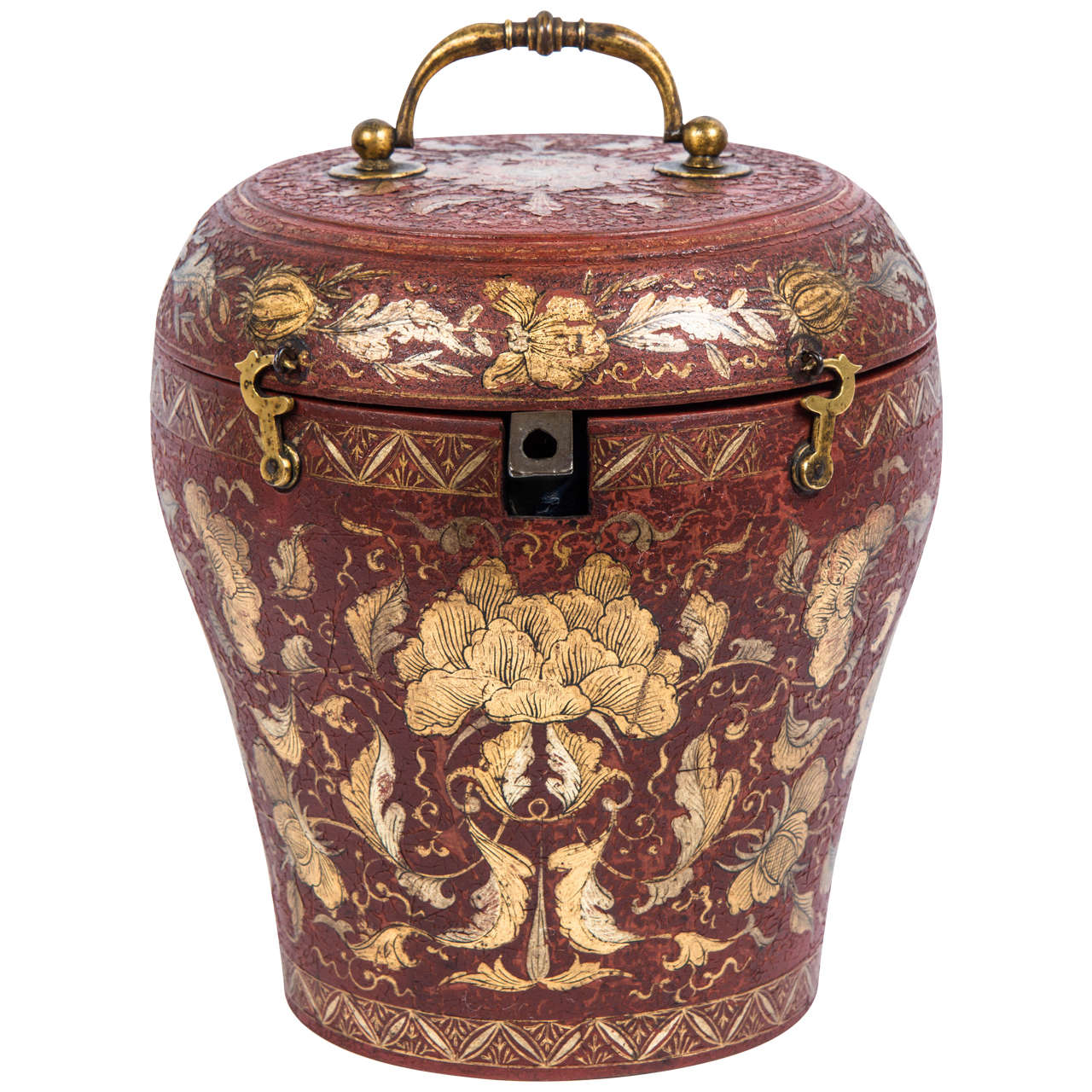 18th Century Chinese Lacquered Box with Teapot at 1stDibs