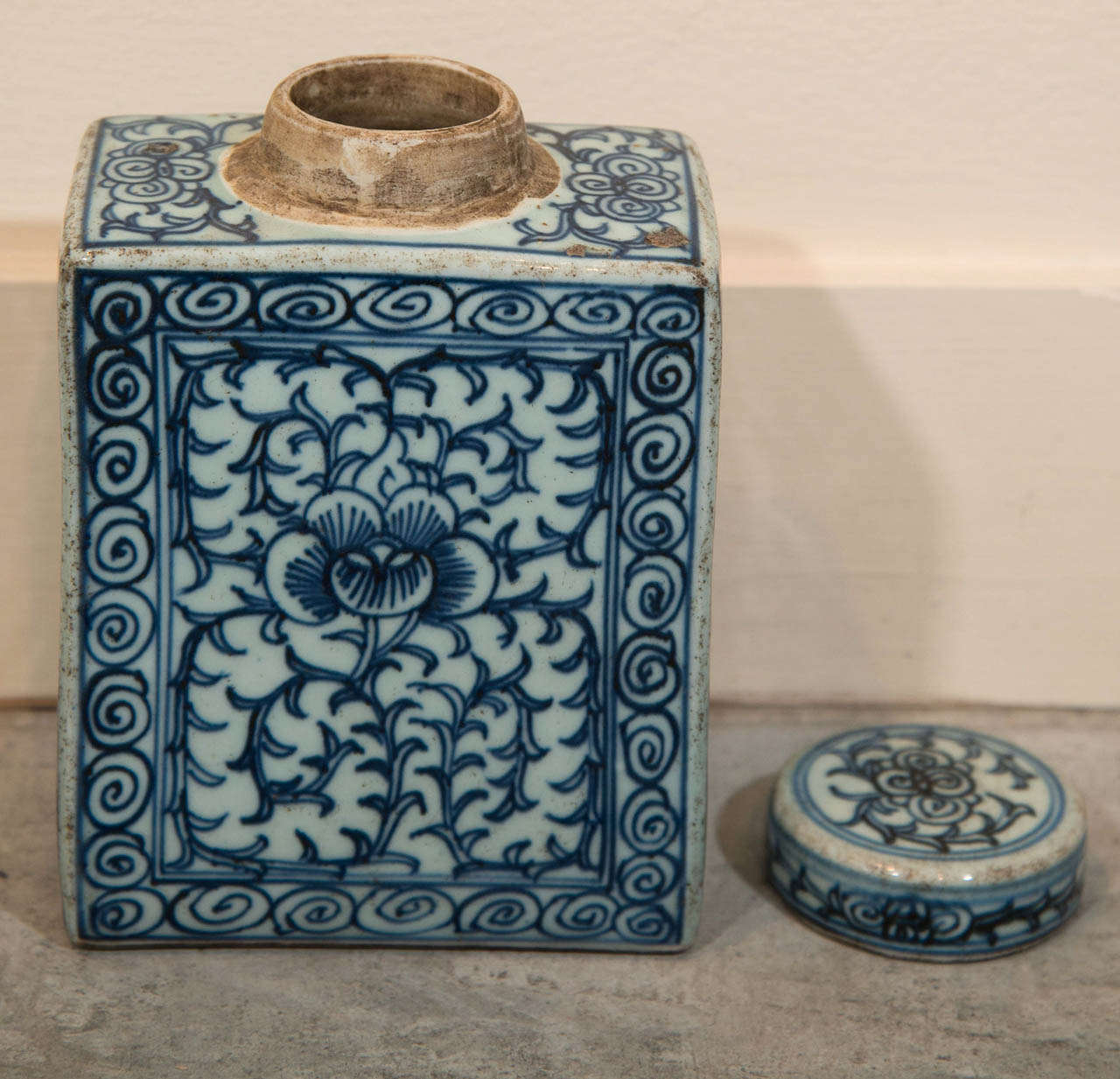 Antique Porcelain Tea Jar at 1stDibs | antique porcelain tea caddy ...