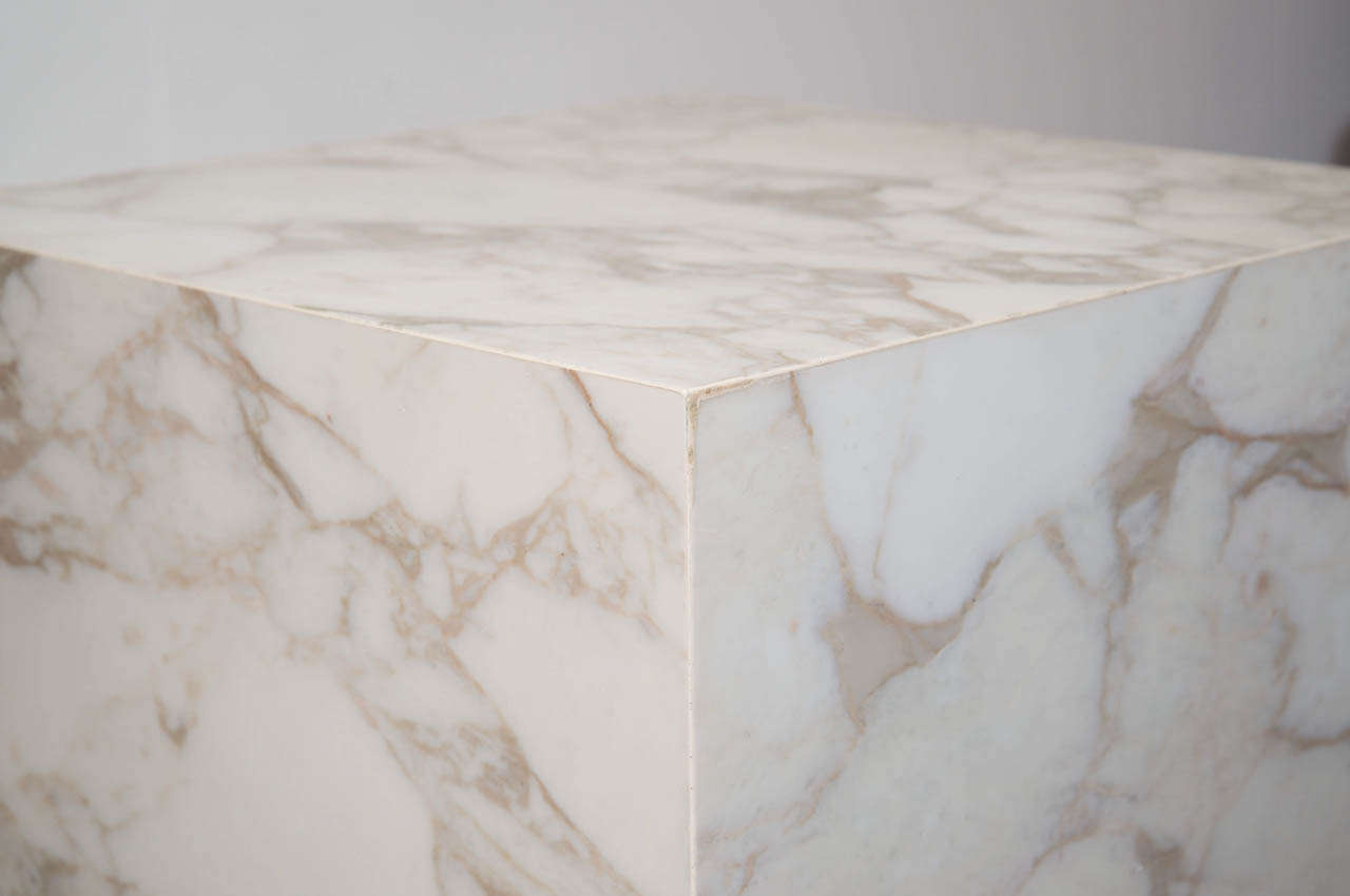 A Mid Century Pair of Cube Form Solid Marble Slab End or Side Tables at ...