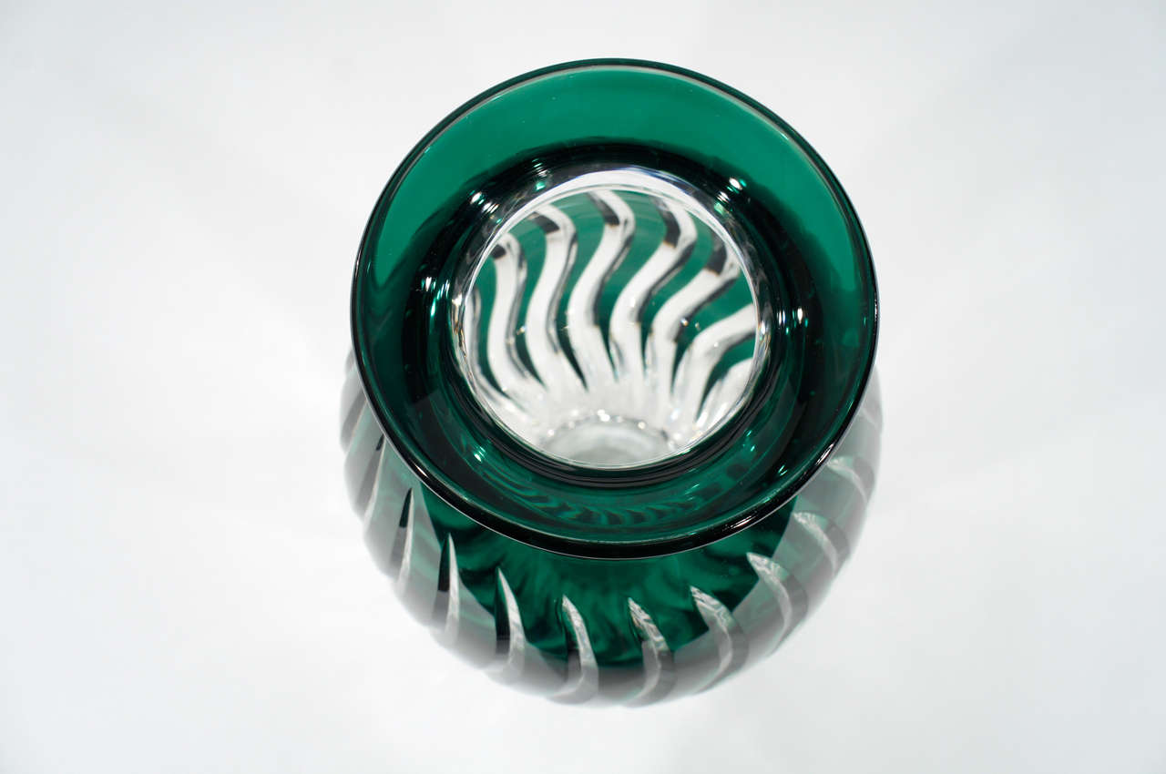 Monumental Val St. Lambert Hand Blown Crystal Art Deco Green Cut to ... Monumental Val St. Lambert Hand Blown Crystal Art Deco Green Cut to ...