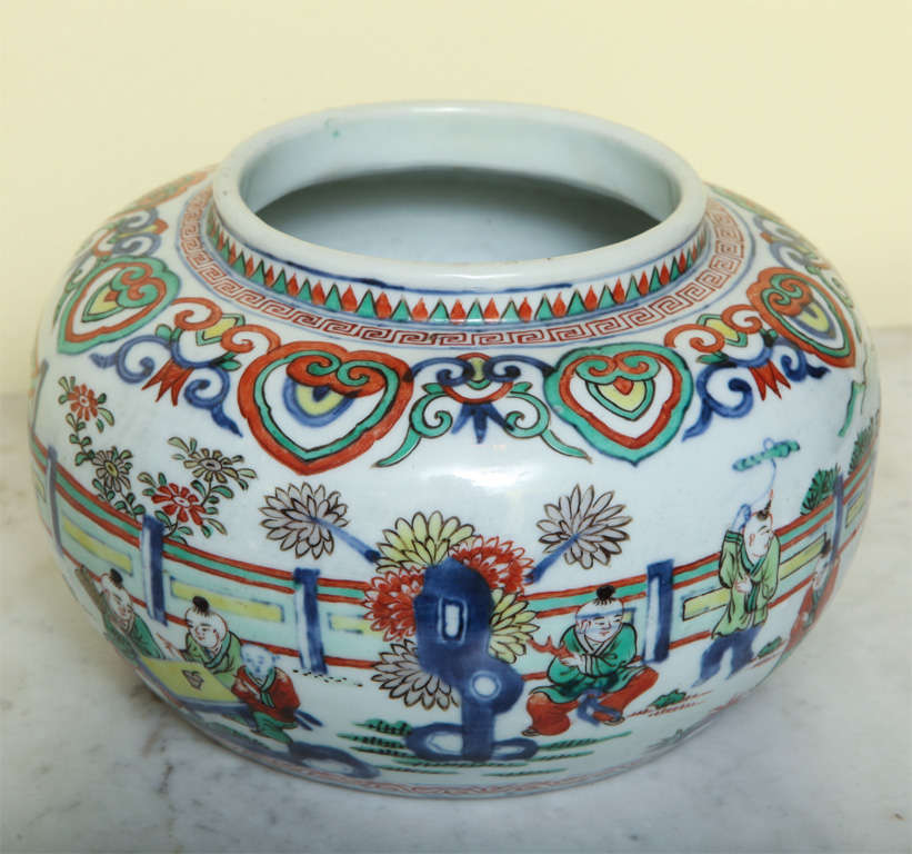 Wucai Style Porcelain Vase with Five Color Glaze, 20th Century For Sale ...